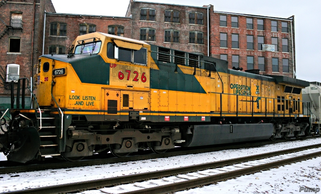 GE AC4400CW - UP 6726 Ex-CNW 8824